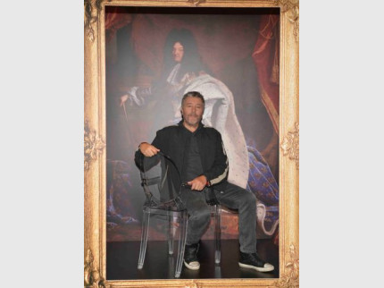 La chaise Louis Ghost, le triomphe de la transparence