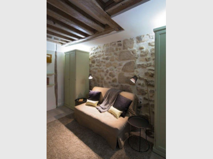 1 studio de 14m2 valorise ses atouts en subtilité