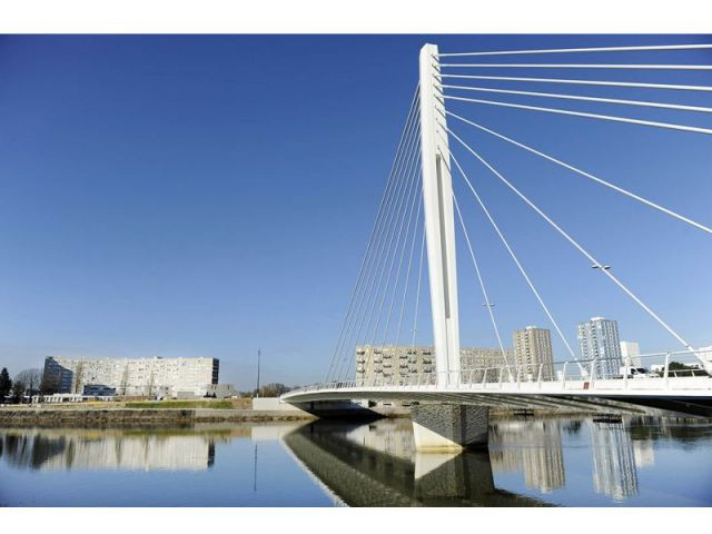 Le pont Eric-Tabarly : une rue de plus à Nantes