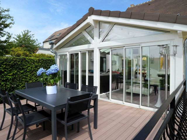 Une véranda convertie en espace de bien-être