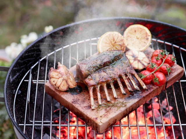 Barbecue, plancha : 14 idées pour un repas convivial au jardin