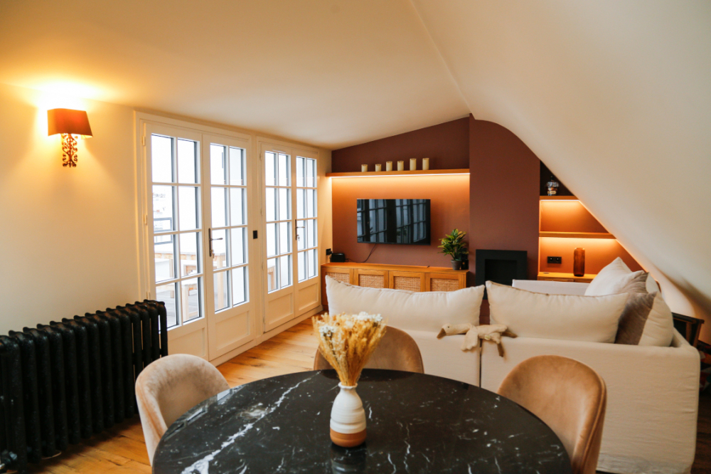 Avant-après : transformation d'un duplex avec vue sur Notre-Dame de Paris